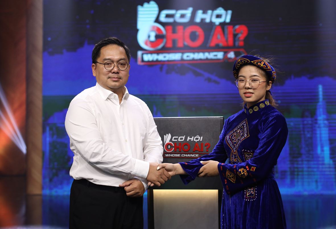 Ông Hoàng Nam Tiến khuyên GenZ: Mới ra trường hãy cố kiếm thật nhiều tiền, chứ làm việc mình ...